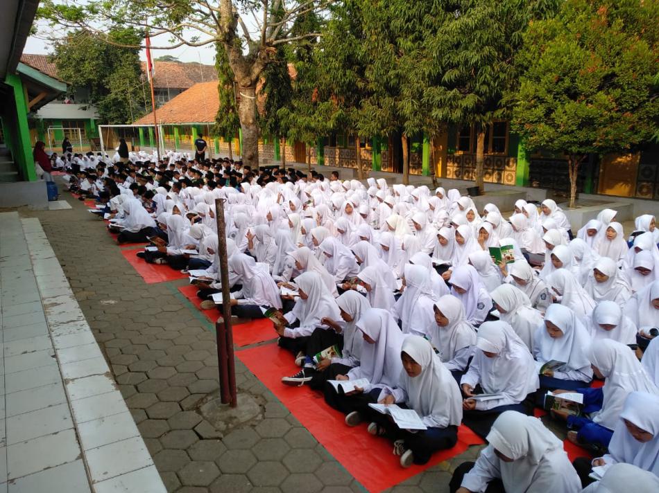 Kegiatan Pembiasaan Sebelum Pelaksanaan KBM